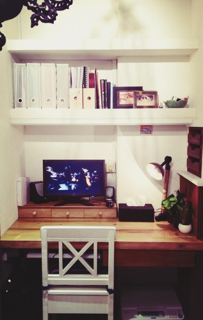 Custom Study Table with Overhead Shelves | Custom Kids Furniture in ...